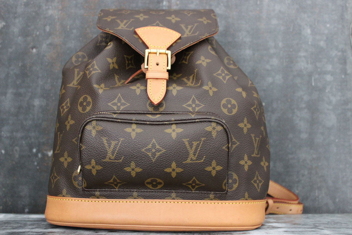 Louis Vuitton Monogram Canvas Moyen Montsouris Backpack